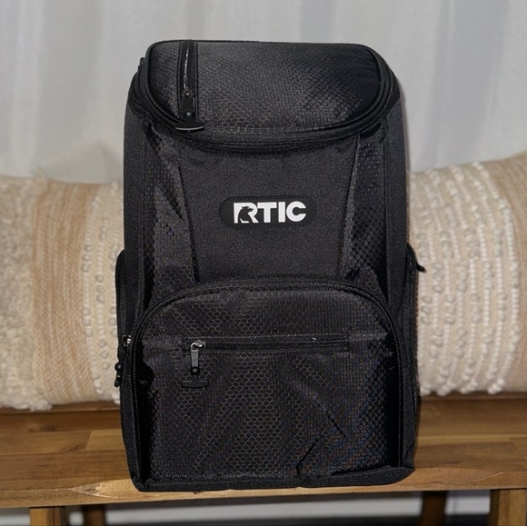RTIC | Kitchen | Rtic Backpack Cooler 5 Can | Poshmark
